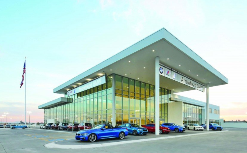 Arrowhead BMW in Glendale, AZ | Rated 4.4 Stars | Kelley Blue Book
