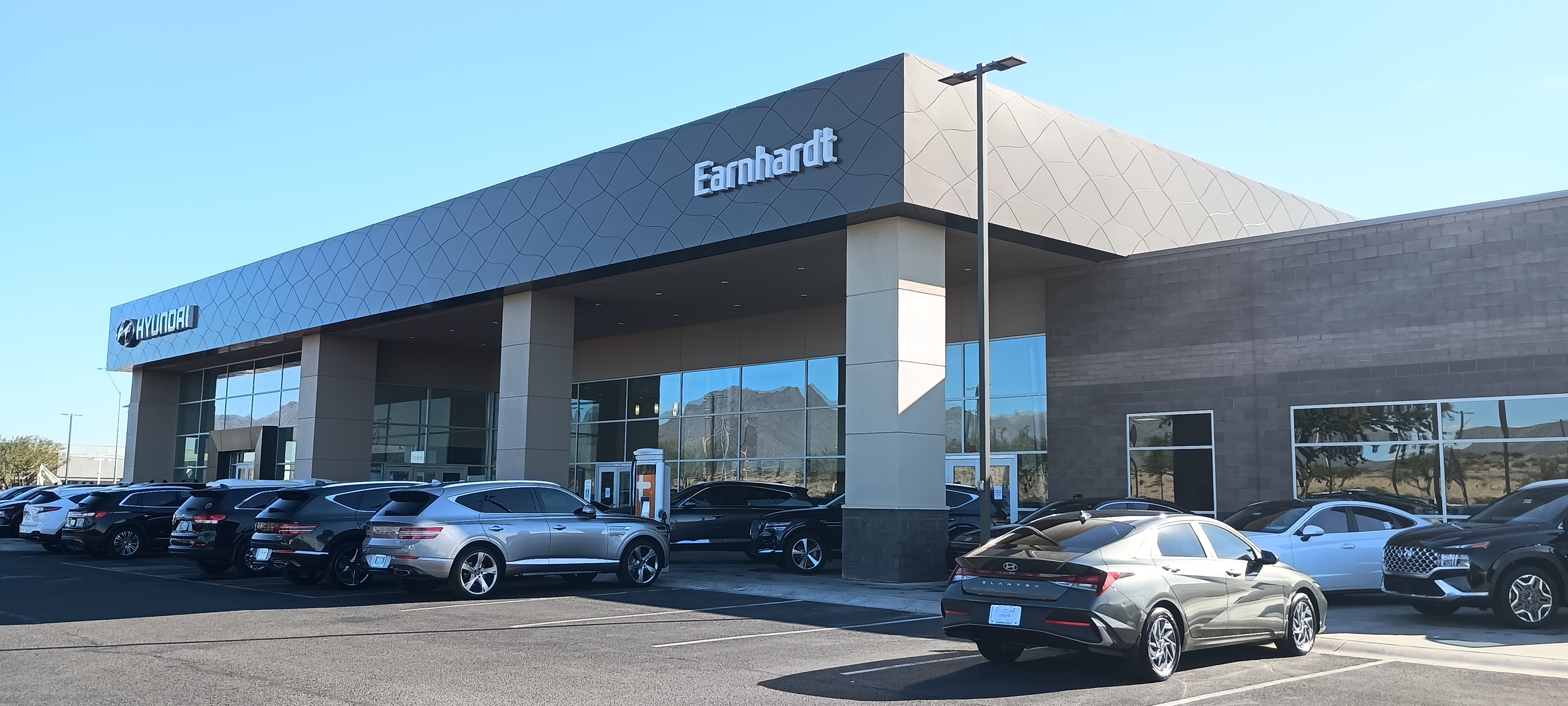 Earnhardt Hyundai North Scottsdale in Scottsdale, AZ | 487 Cars ...