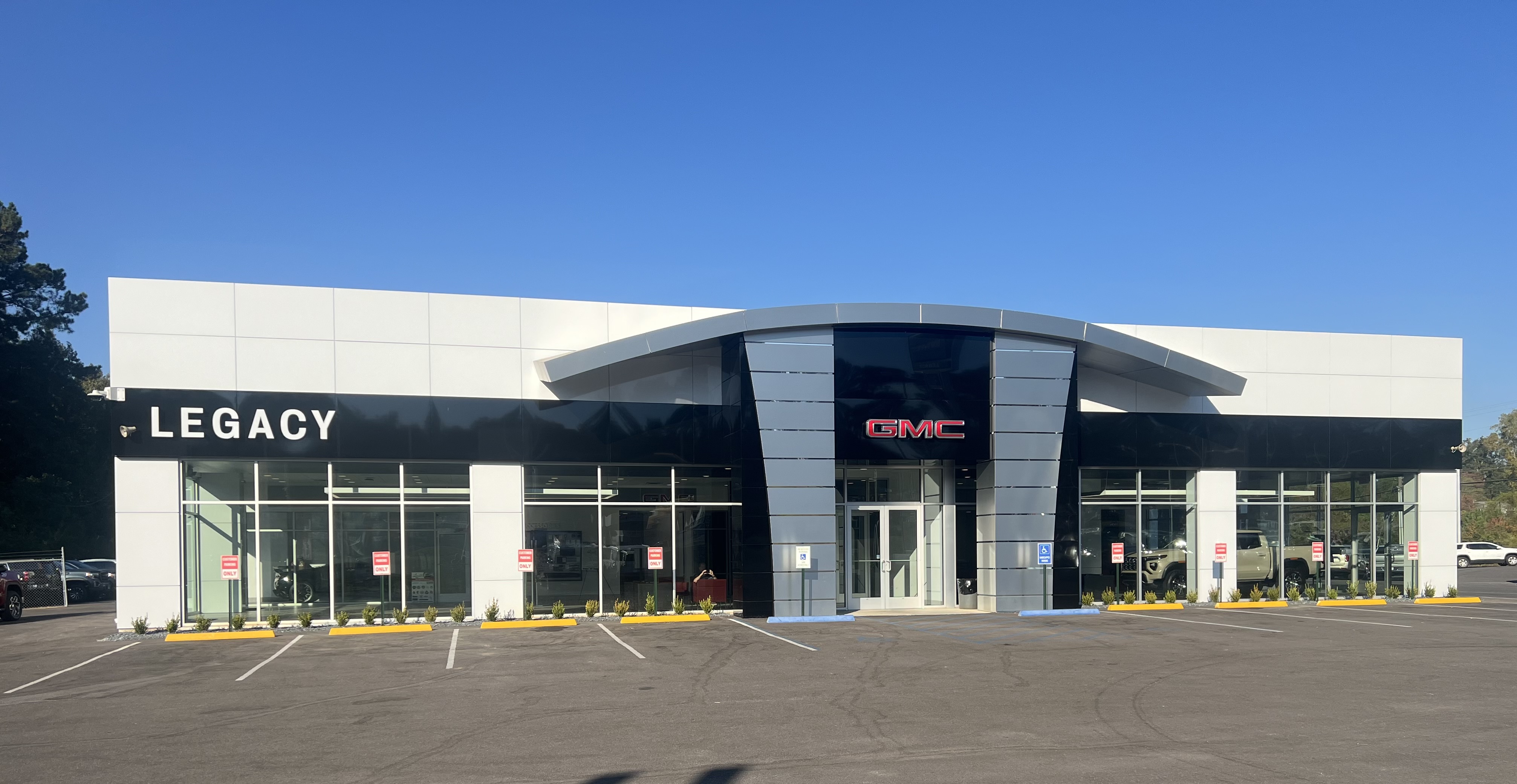 Legacy GMC of Laurel LLC in Laurel, MS | Rated 5 Stars | Kelley Blue Book