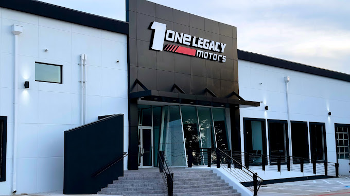 One Legacy Motors in Carrollton, TX | Rated 5 Stars | Kelley Blue Book
