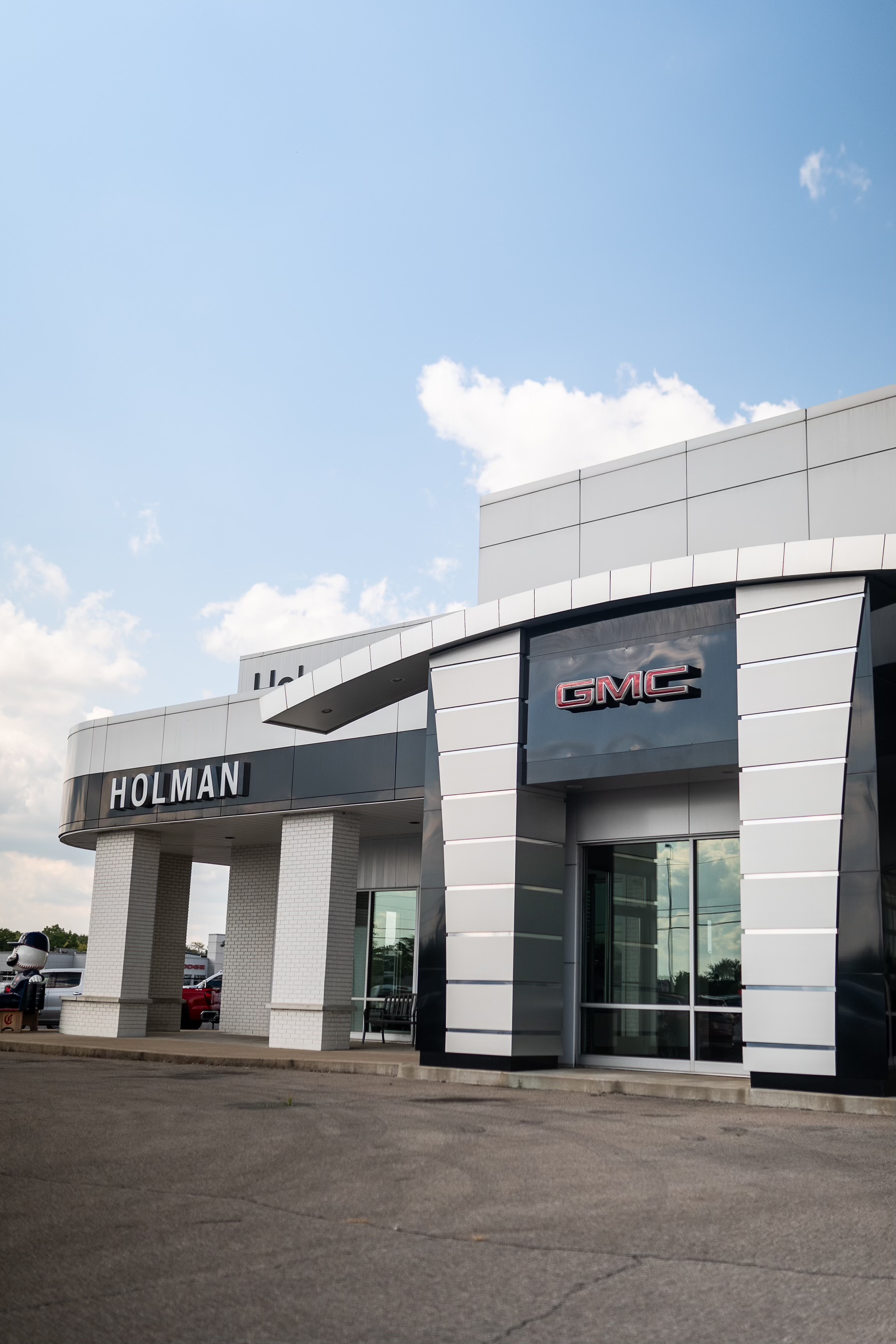 Holman Motors Inc. in Batavia, OH | 173 Cars Available | Autotrader