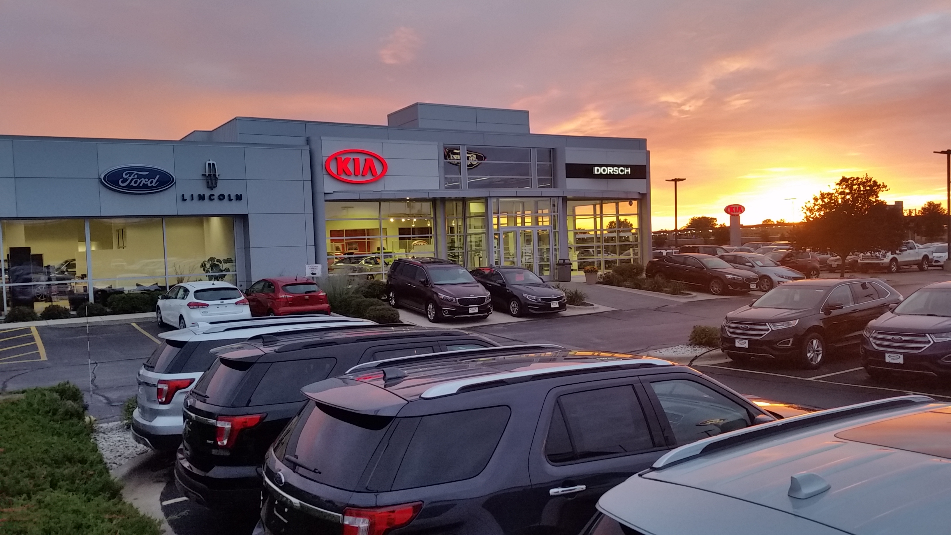 Dorsch Ford Lincoln Kia in Green Bay, WI | Rated 4.7 Stars | Kelley ...