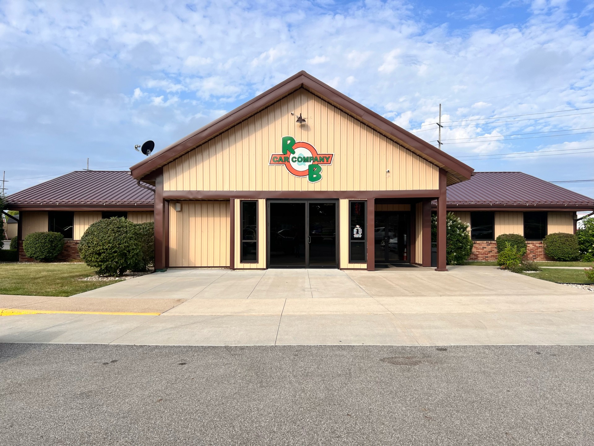 R & B Car Company in South Bend, IN | 124 Cars Available | Autotrader