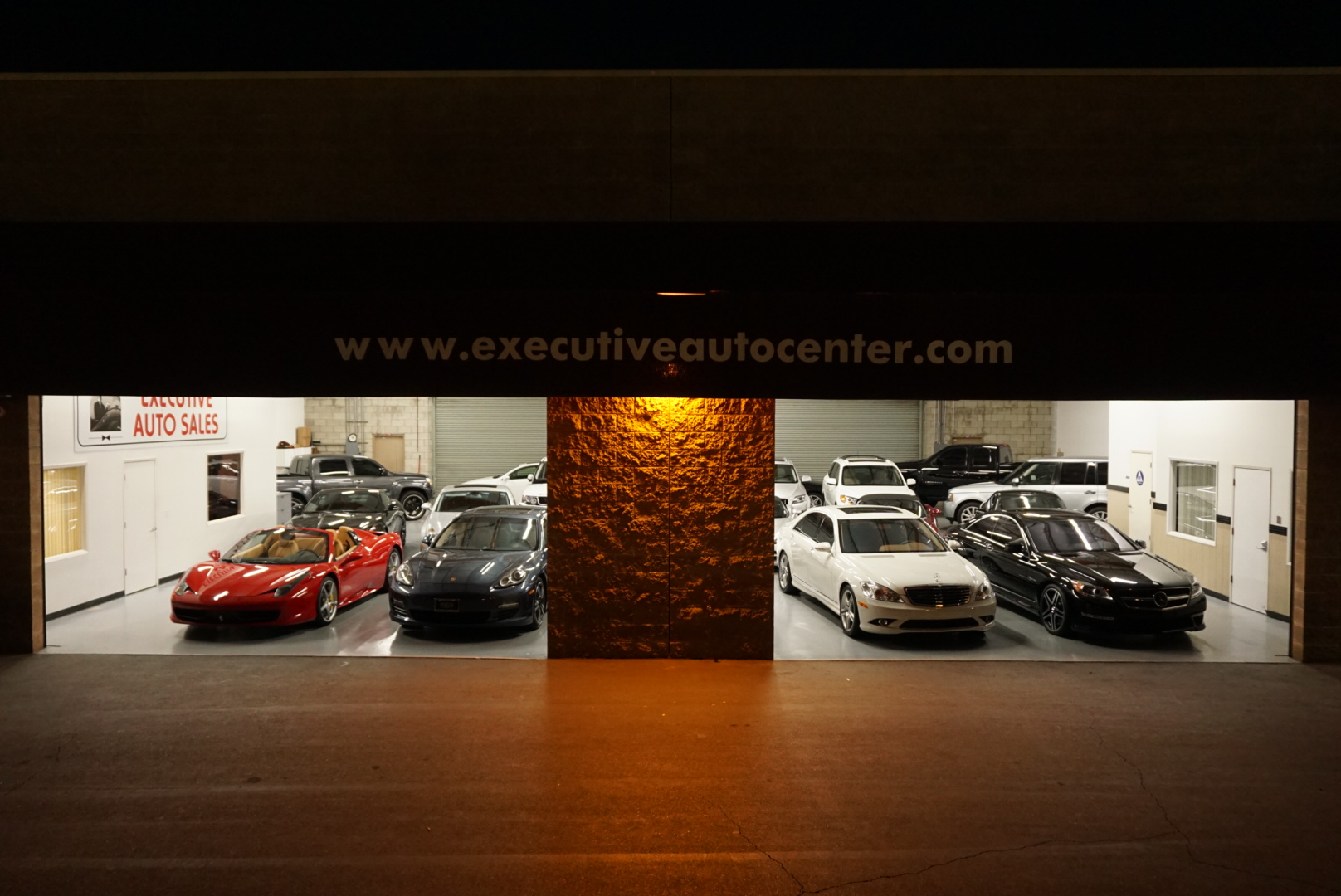 Executive Auto Sales / Brokers in Fresno, CA | Rated 5 Stars | Kelley ...