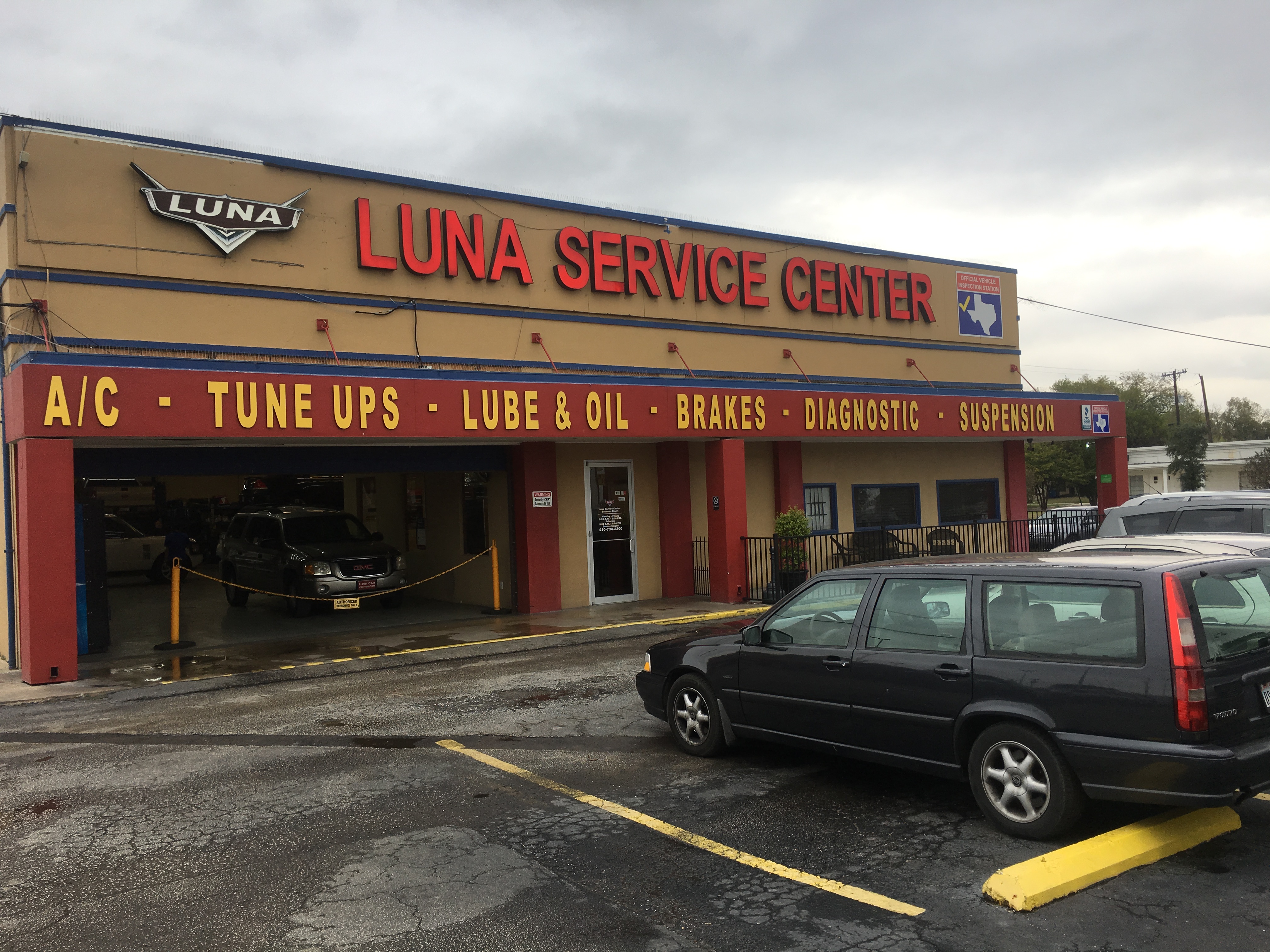 Luna Car Center in San Antonio, TX | 196 Cars Available | Autotrader