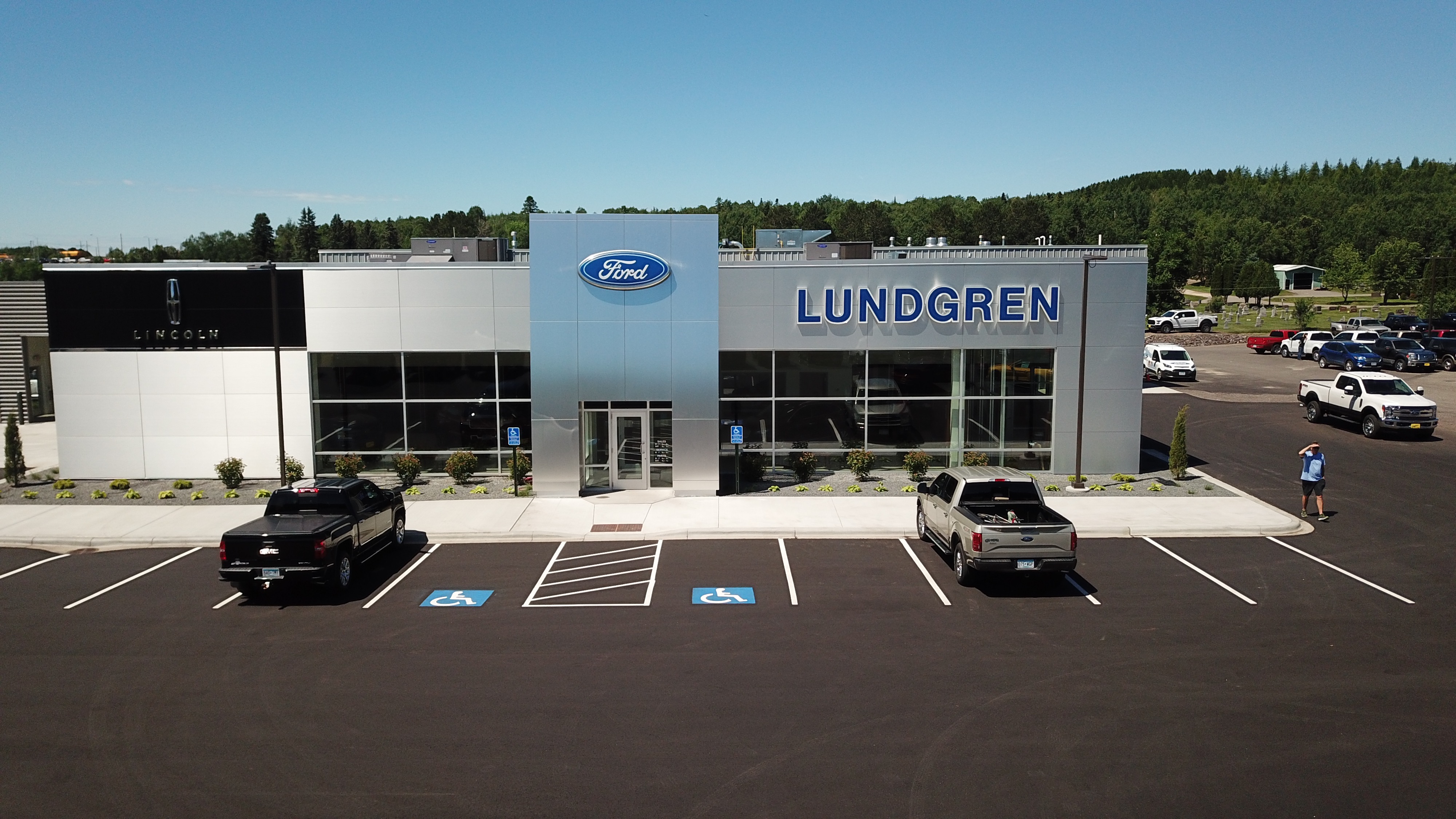 Lundgren Motors Inc in Eveleth, MN | 137 Cars Available | Autotrader