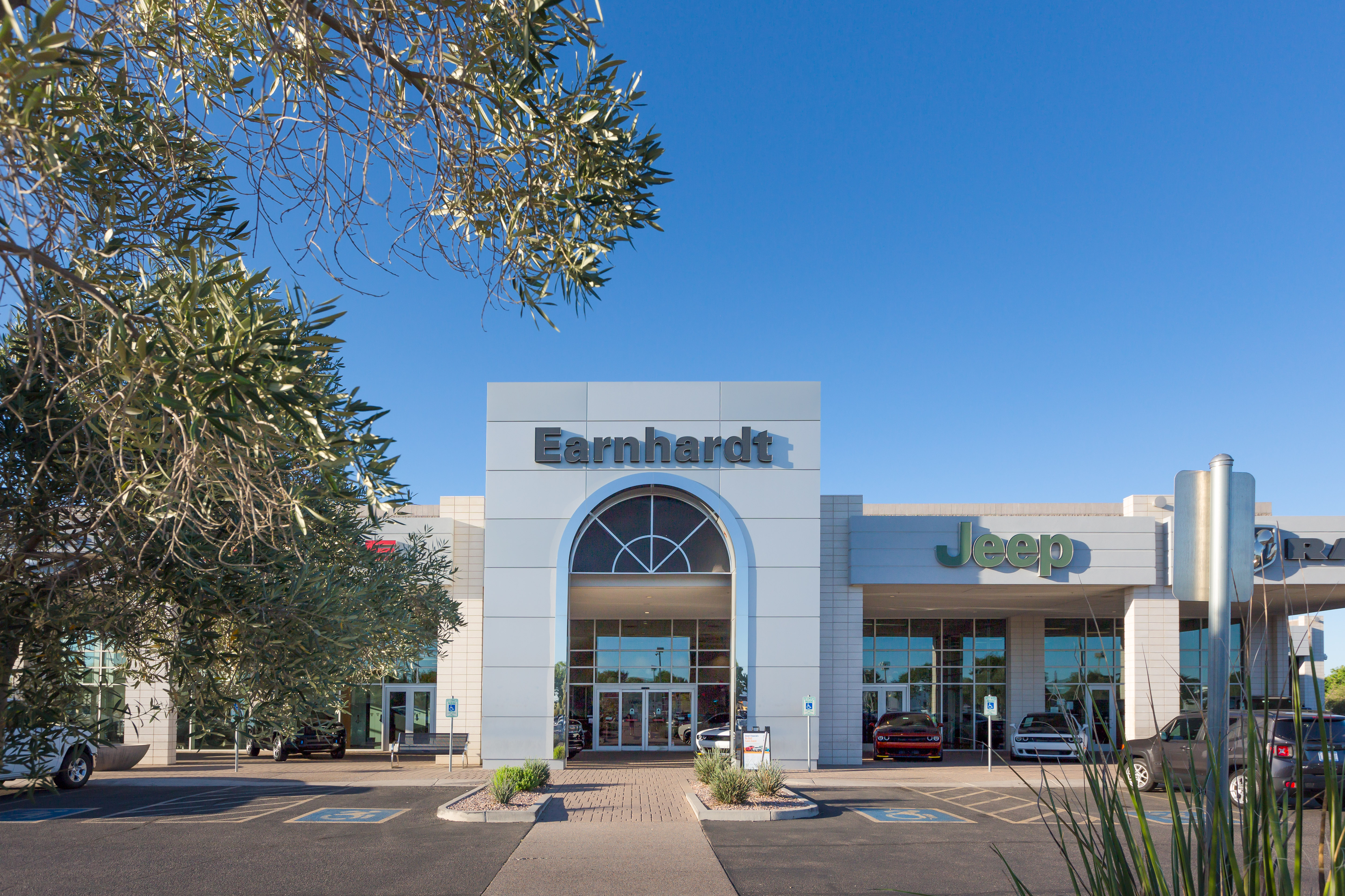 Earnhardt Chrysler Dodge Jeep Ram in Gilbert, AZ | Cars Available ...