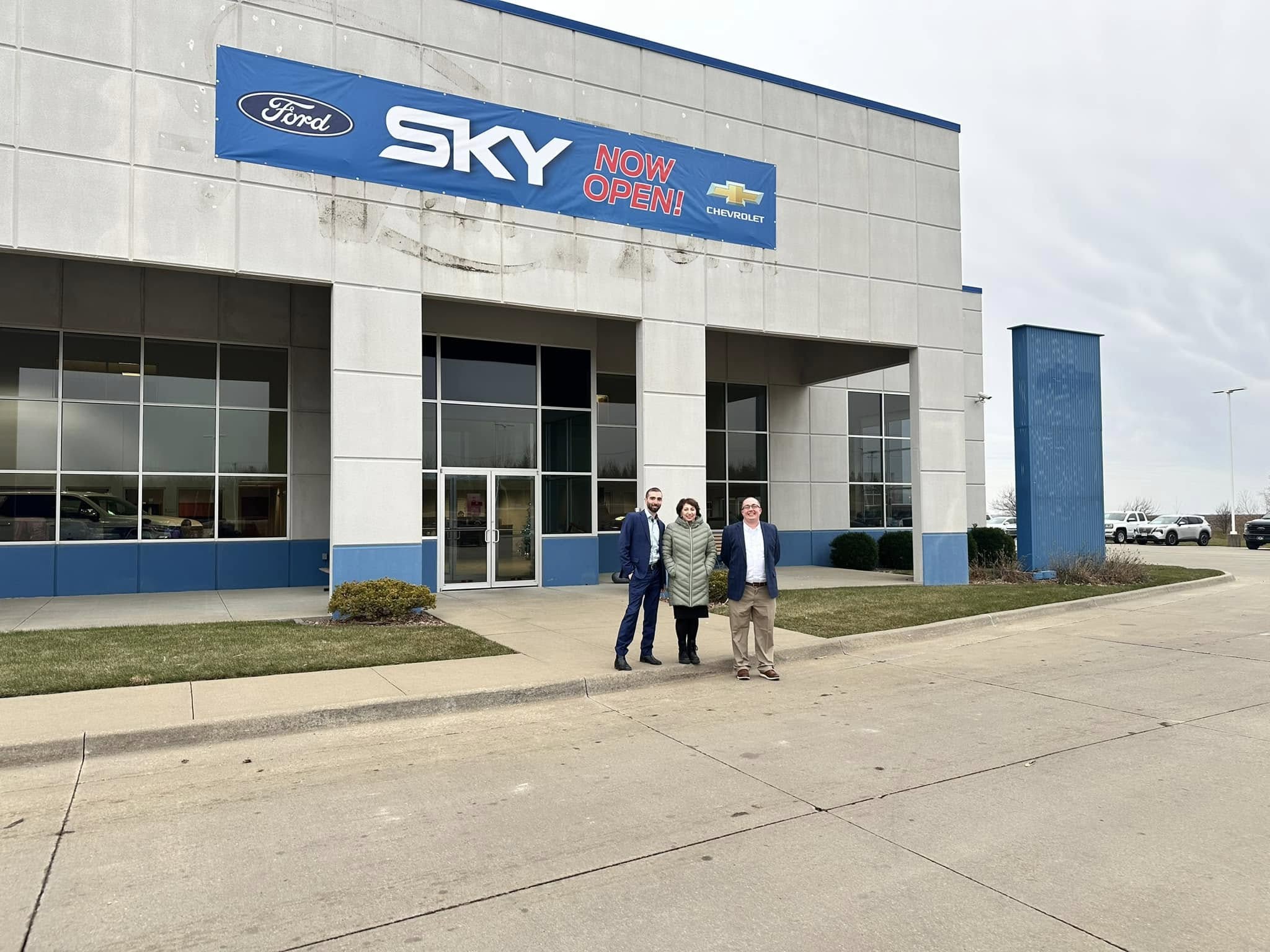 Sky Ford Chevrolet in Newhall, IA | Rated 5 Stars | Kelley Blue Book