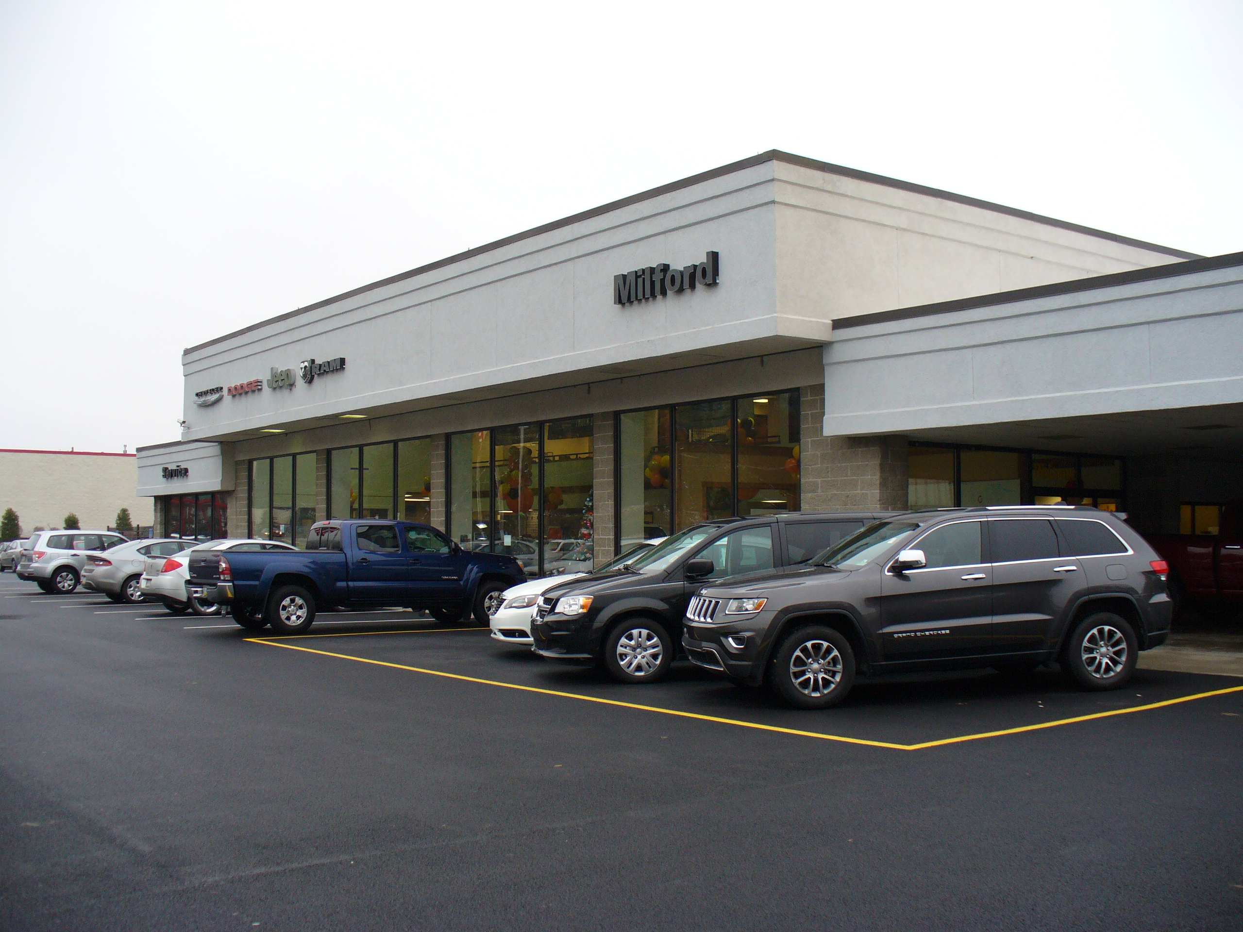 Milford Chrysler Sales in Milford, PA | Kelley Blue Book