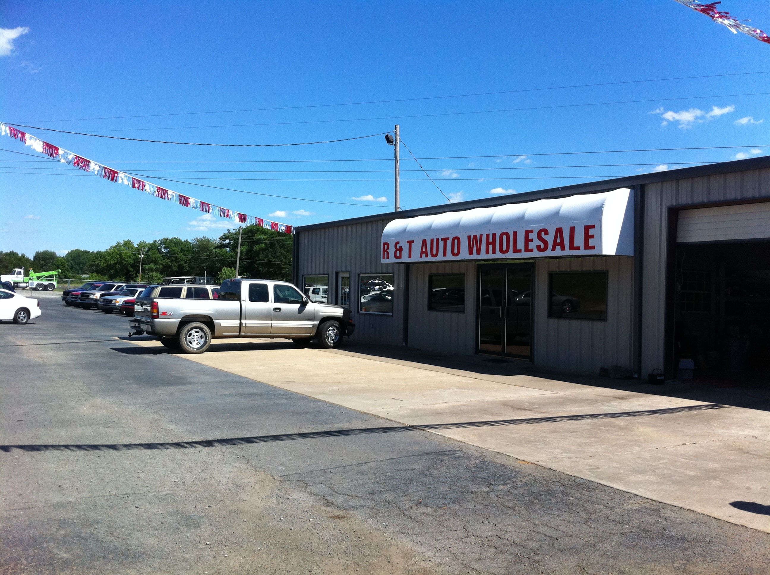 R & T Auto Wholesale in Conway, AR | 15 Cars Available | Autotrader