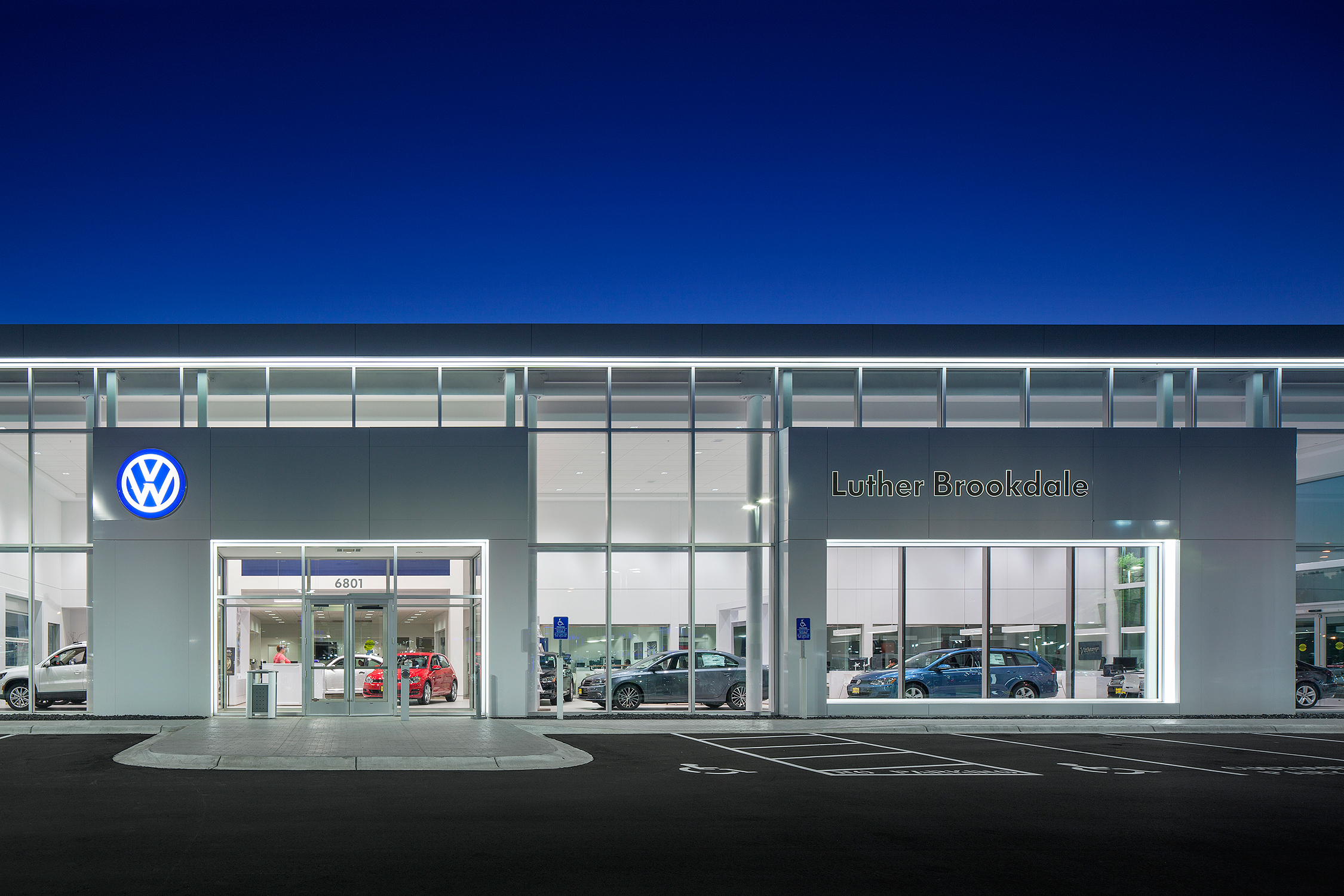 Luther Brookdale Volkswagen in Minneapolis, MN | Rated 5 Stars | Kelley ...