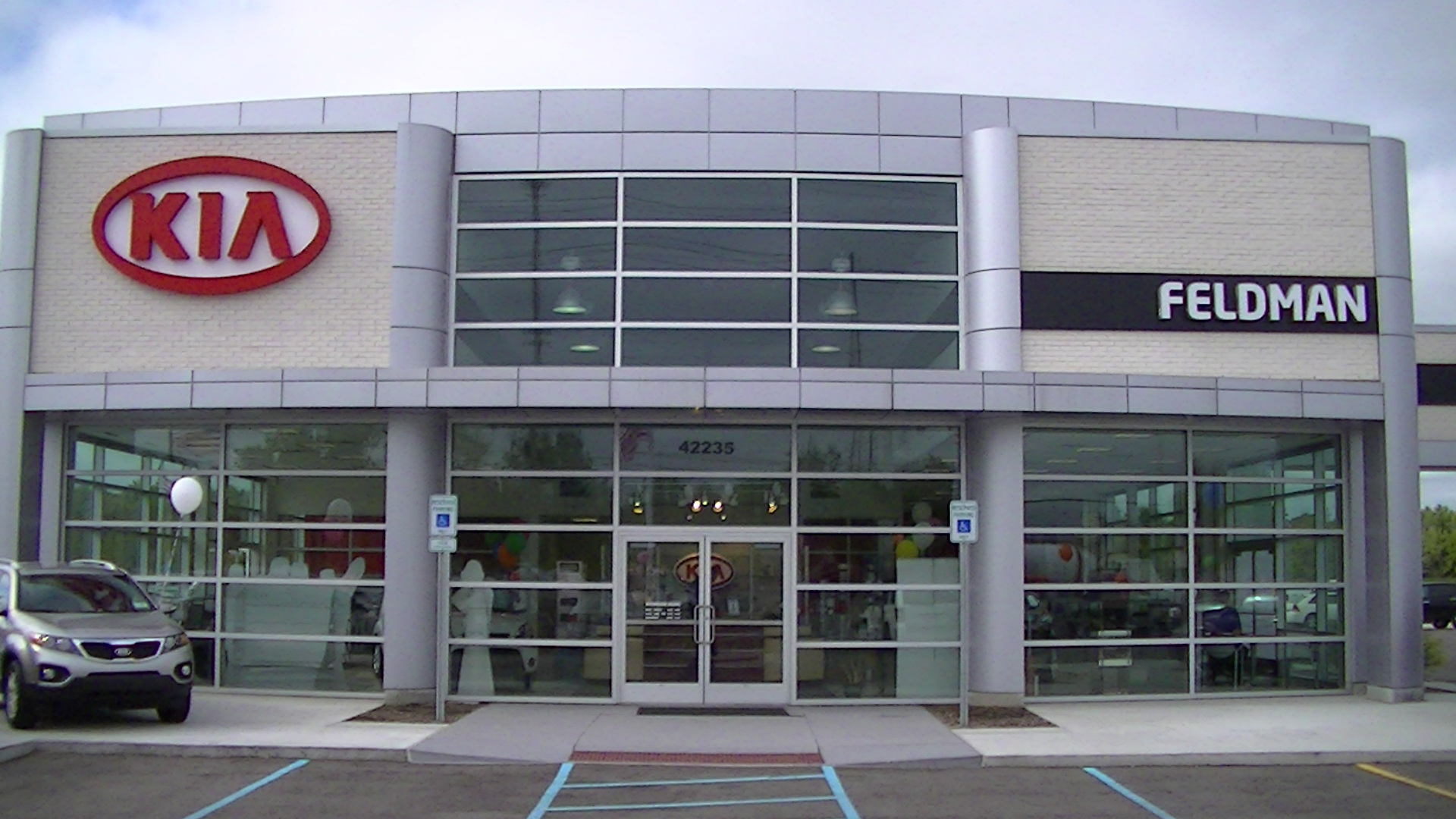 Feldman Kia in Novi, MI | Rated 4.5 Stars | Kelley Blue Book