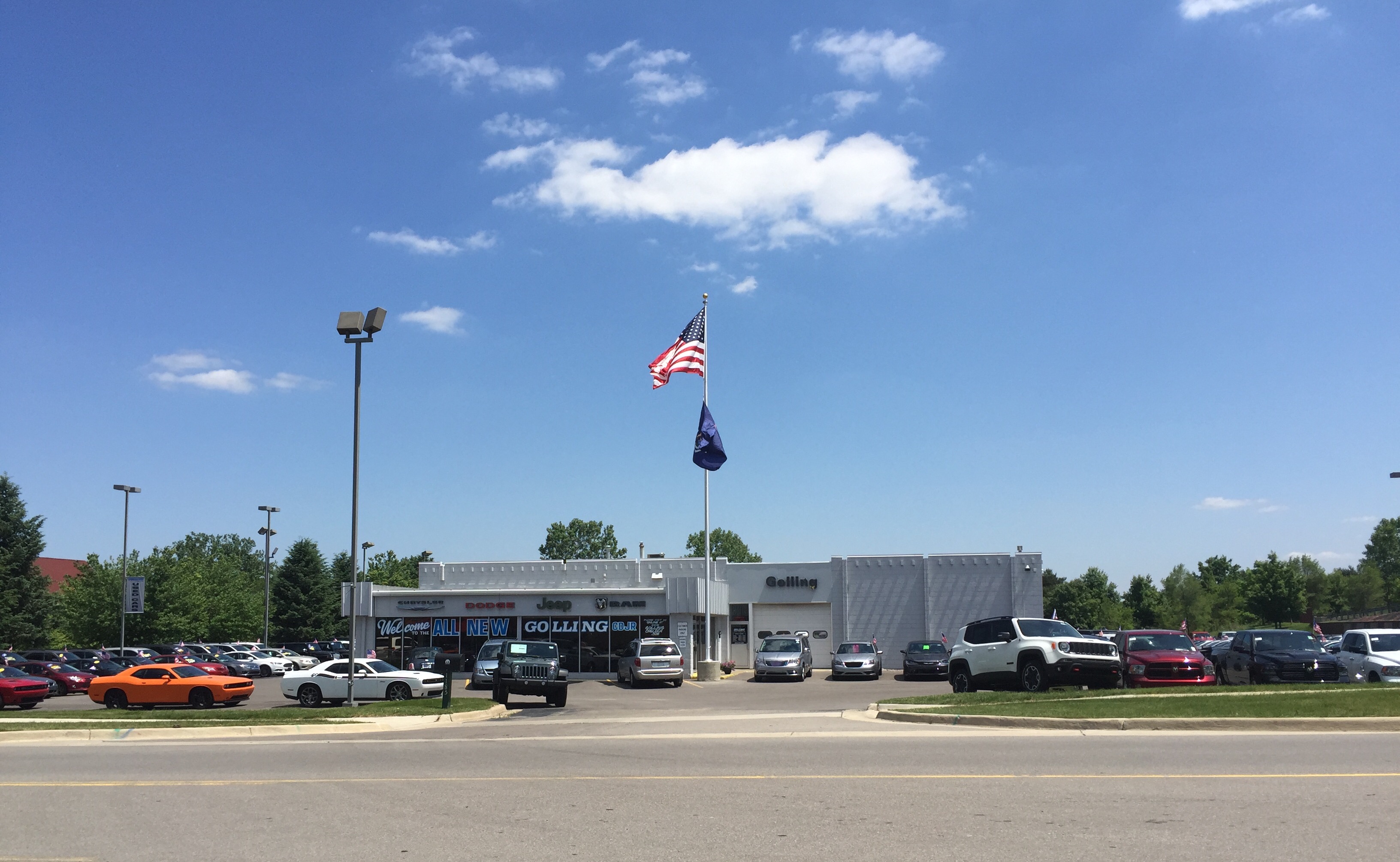 Golling Chrysler Dodge Jeep RAM of Chelsea in Chelsea, MI | 262 Cars ...