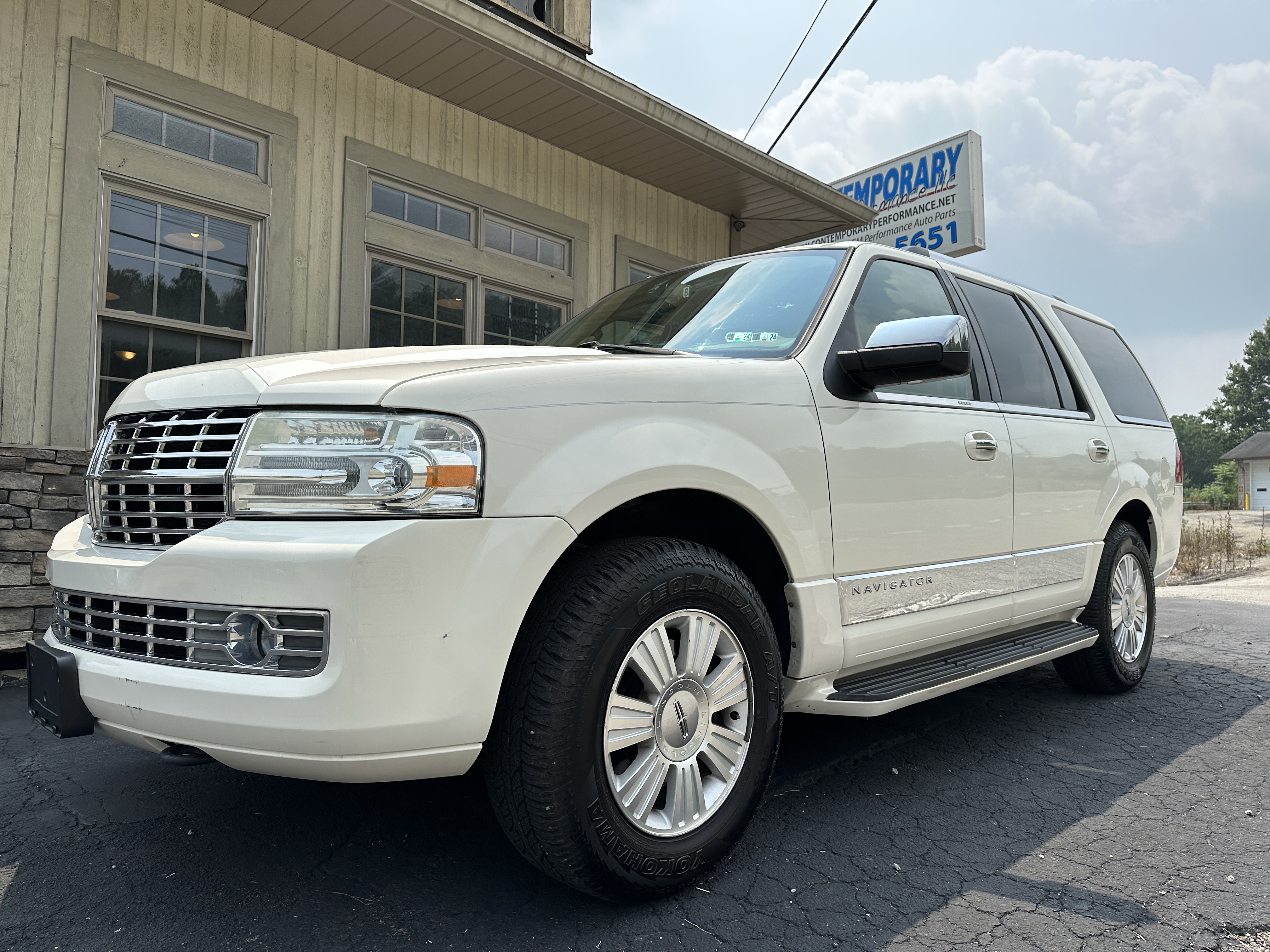 2007 Lincoln Navigator White