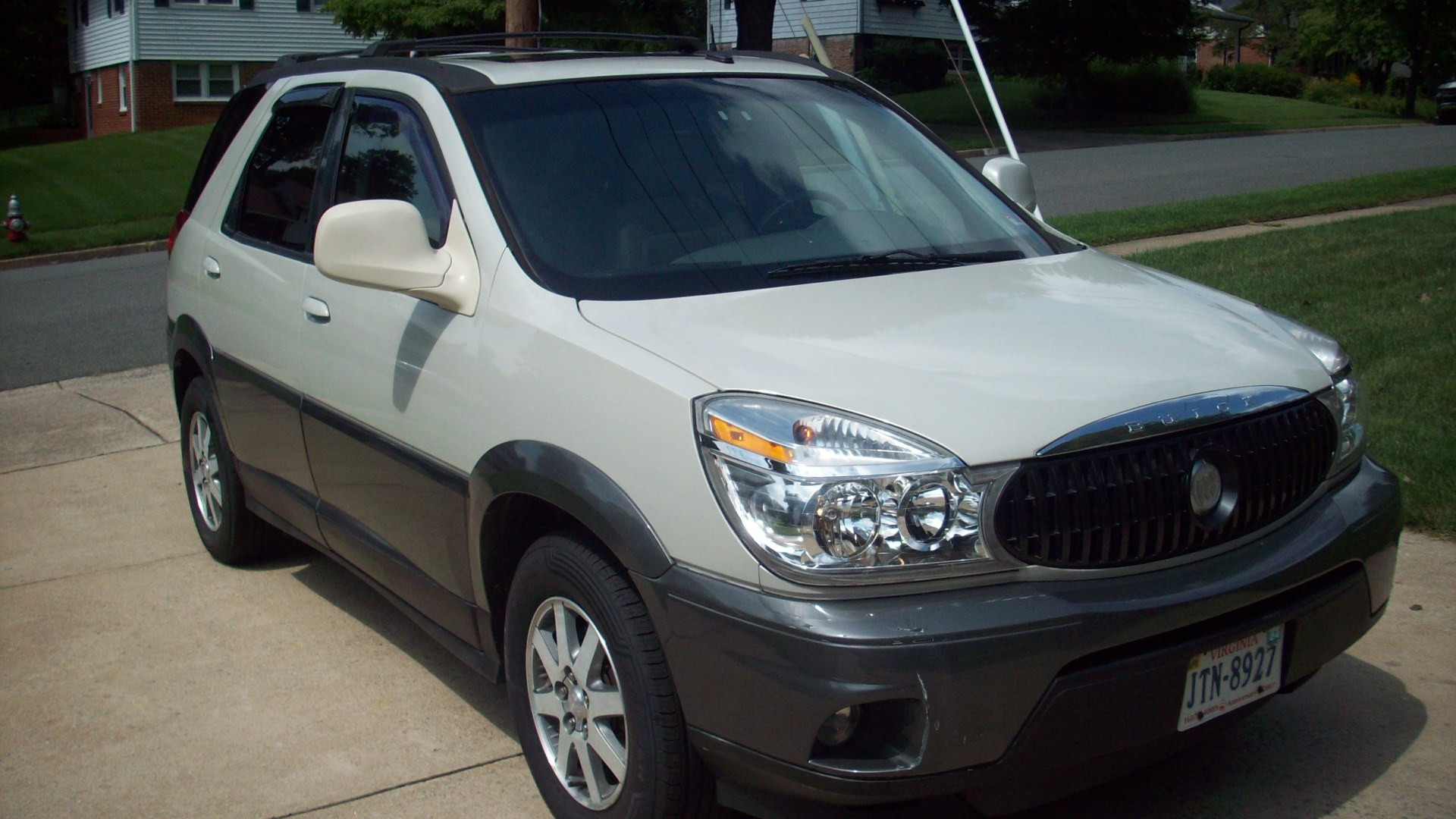 2002 Buick Rendezvous White