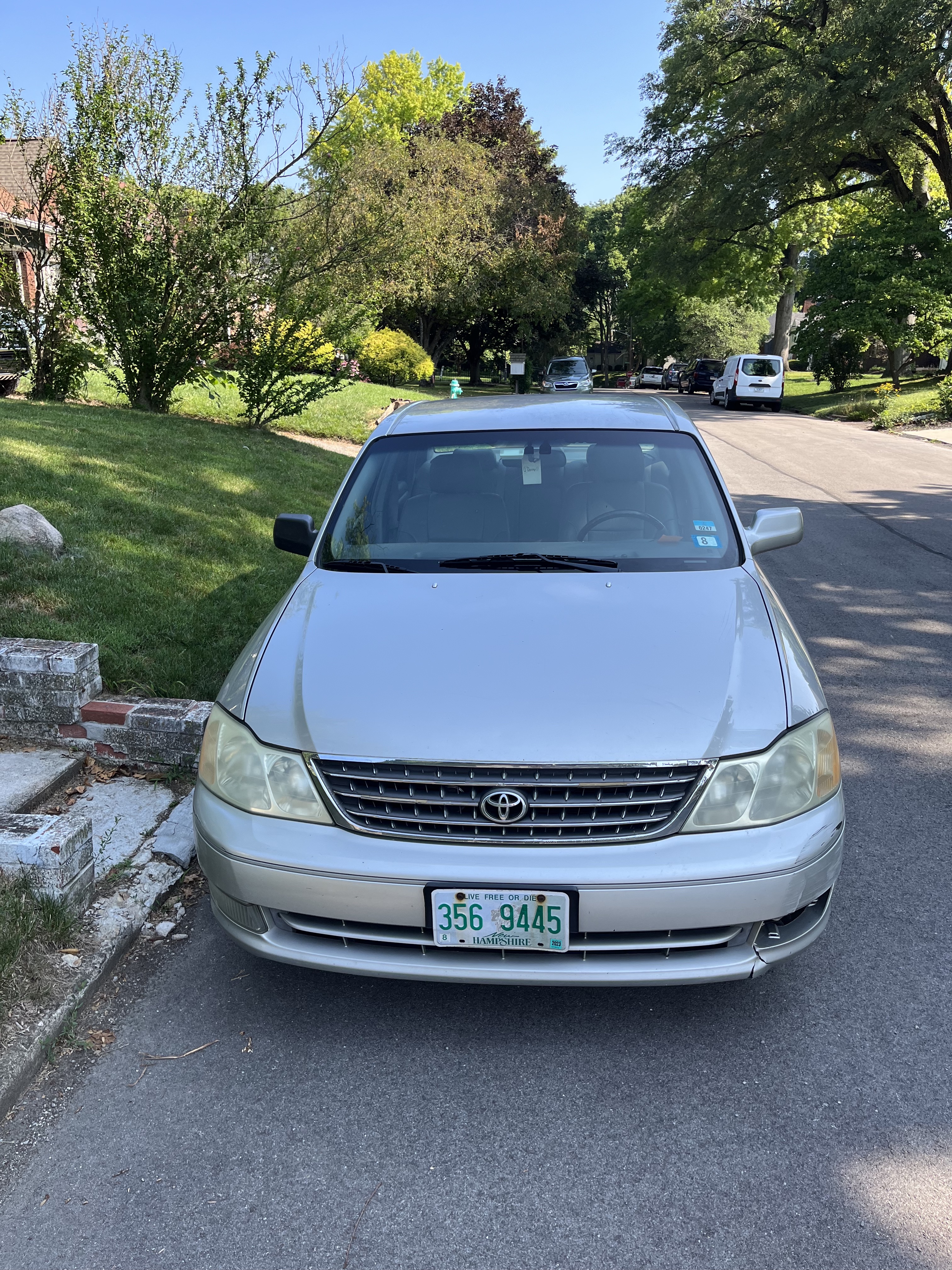 Toyota Avalon 2004 Blue