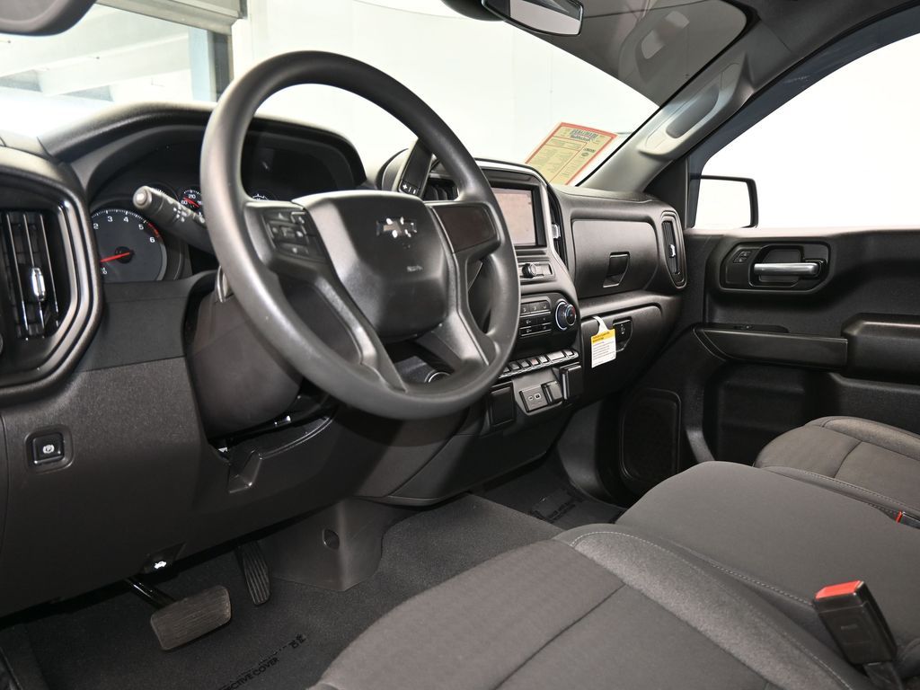 Pre-Owned 2024 Chevrolet Silverado 1500 Custom Trail Boss 4D Crew Cab ...