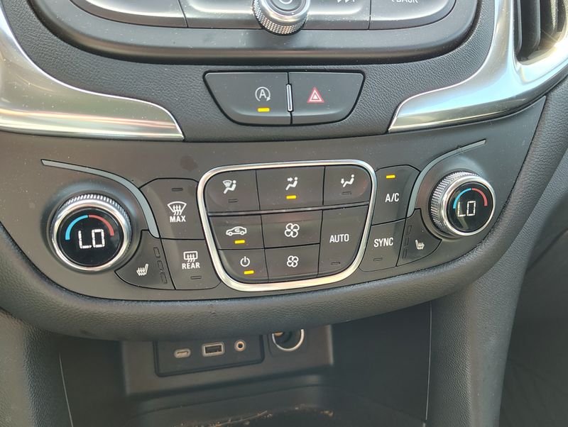 Used 2024 Chevrolet Equinox LT in Butler PA | 3GNAXUEG0RL116920 | Diehl ...